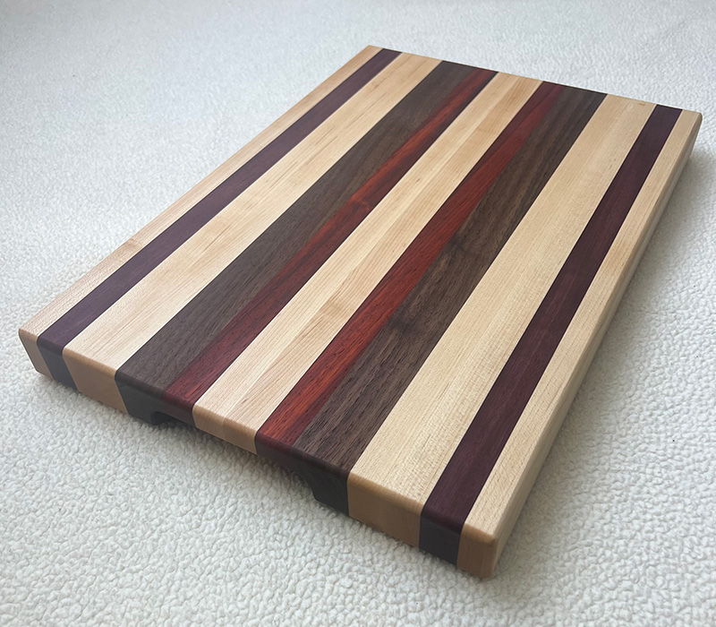 Edge Grain Cutting Board - Cinnamon - Masterpiece Authentic Wood Craft
